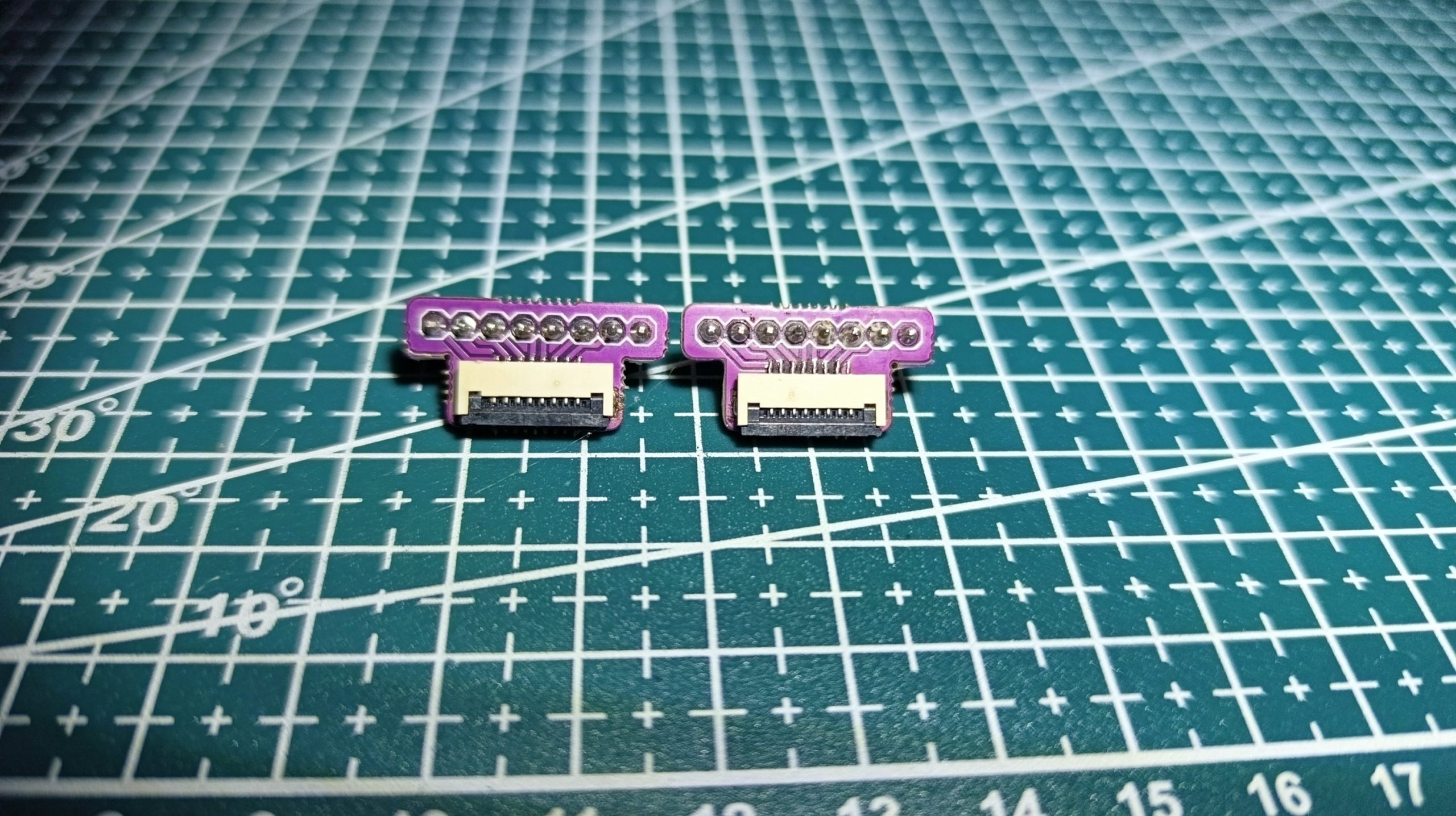 conversor FPC a Header 8 pines – Barrera.ino